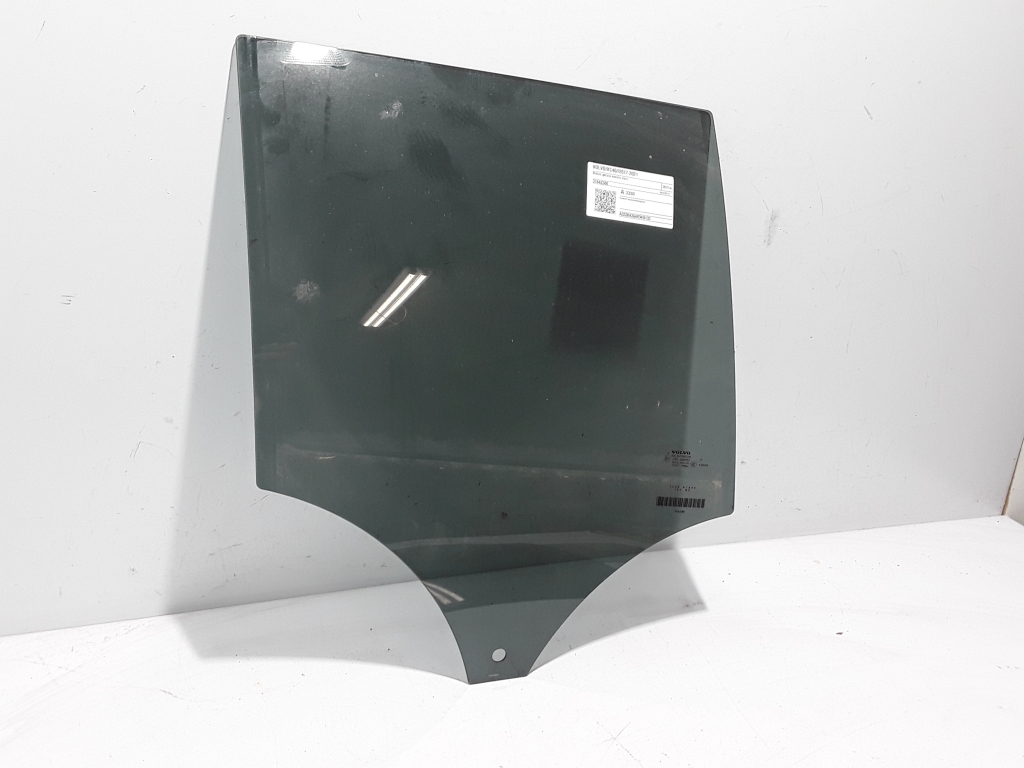 Used VOLVO XC40 Glass rear side door 31442380
