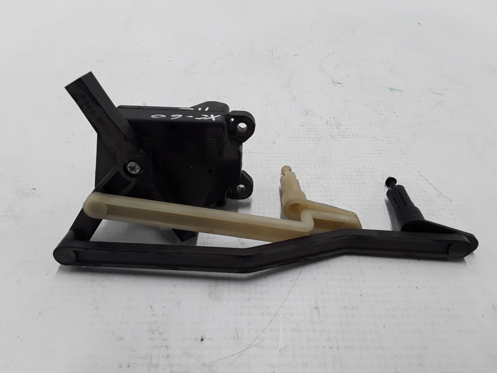 Used VOLVO XC60 Interior shoulder valve motor 31348271