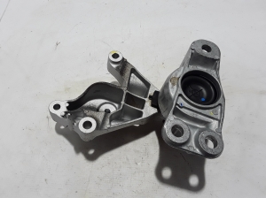Naudotas Dacia Duster Variklio pagalvė 112323439R