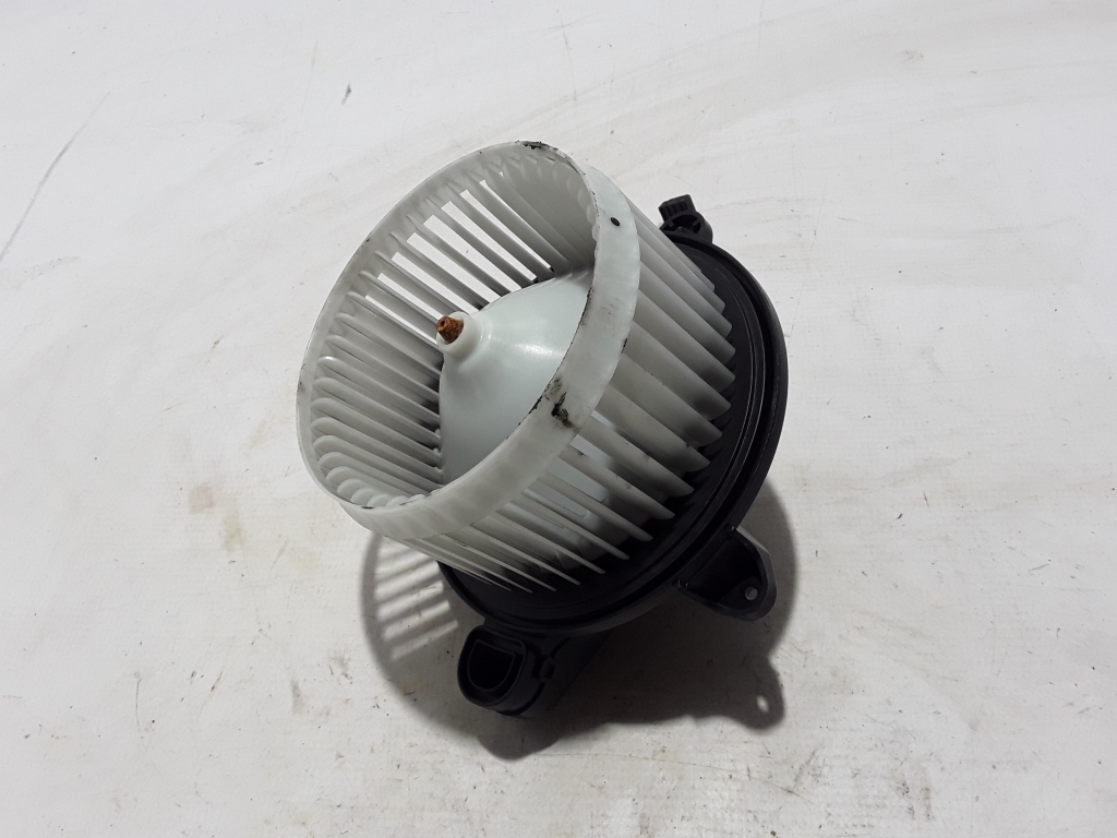 Used VOLVO XC40 Cabin shoulder motor 31497510