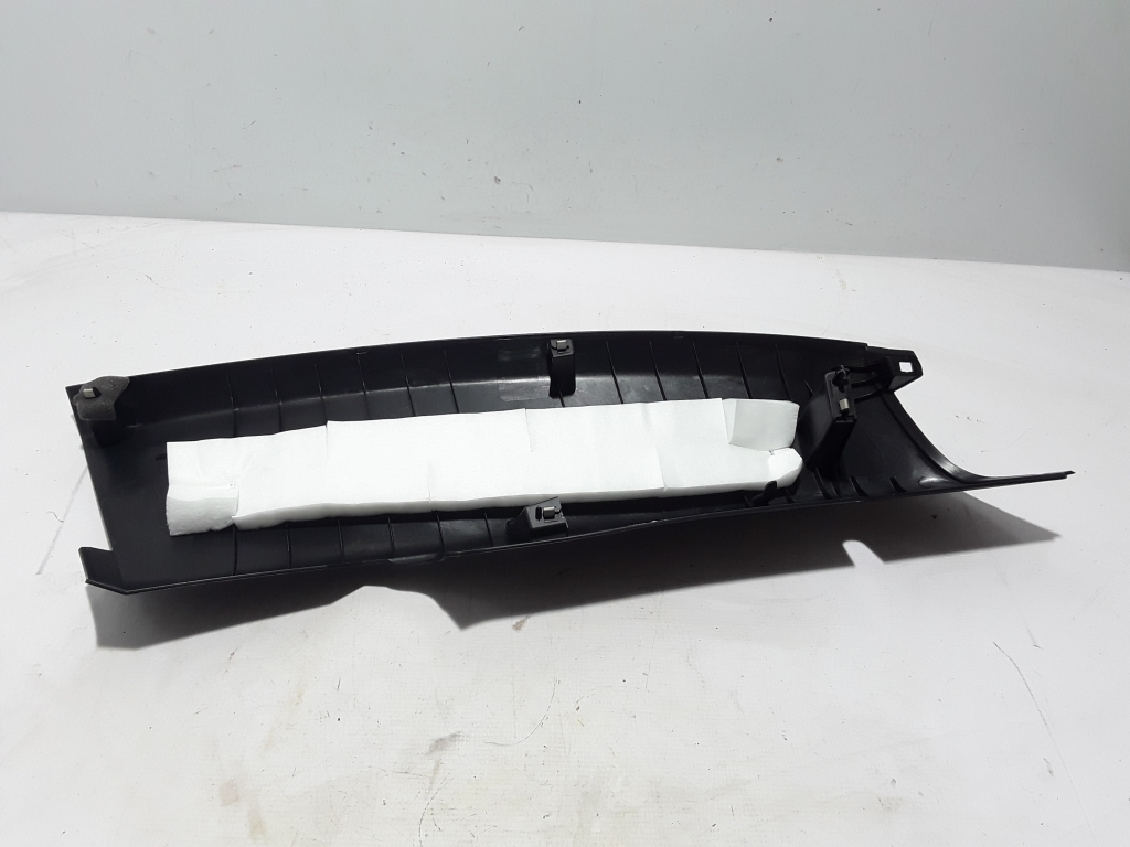 Naudotas VOLVO XC40 Galinio statramsčio vidinė apdaila 31469188