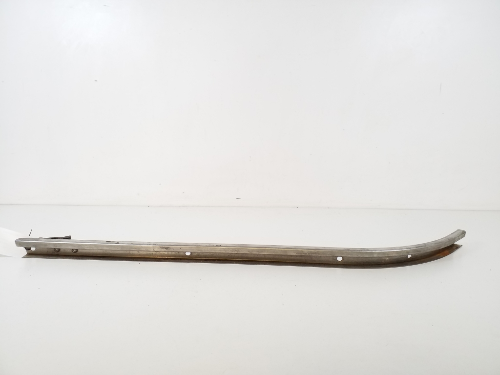 Used Mercedes Benz Vito Sliding door slide A6397600335