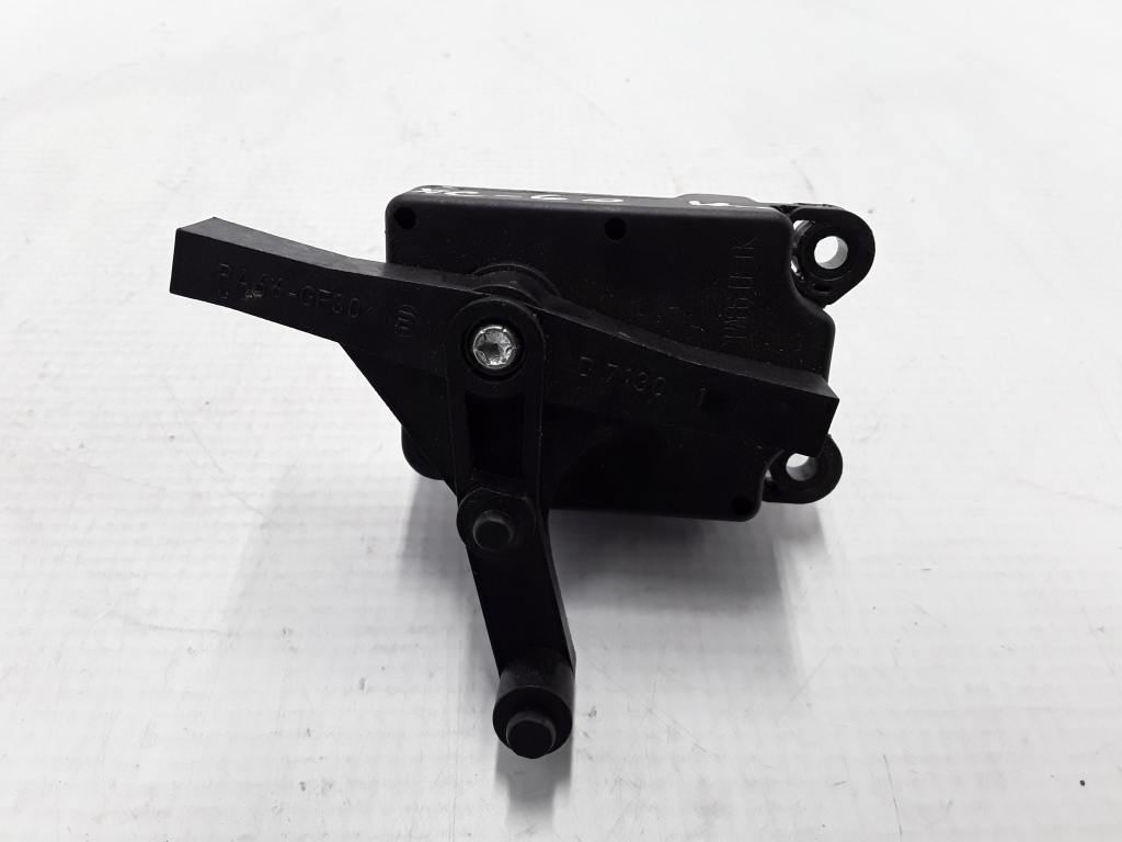 Used VOLVO XC60 Interior shoulder valve motor 31348271