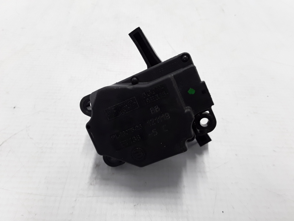 Used VOLVO XC60 Interior shoulder valve motor 31348271