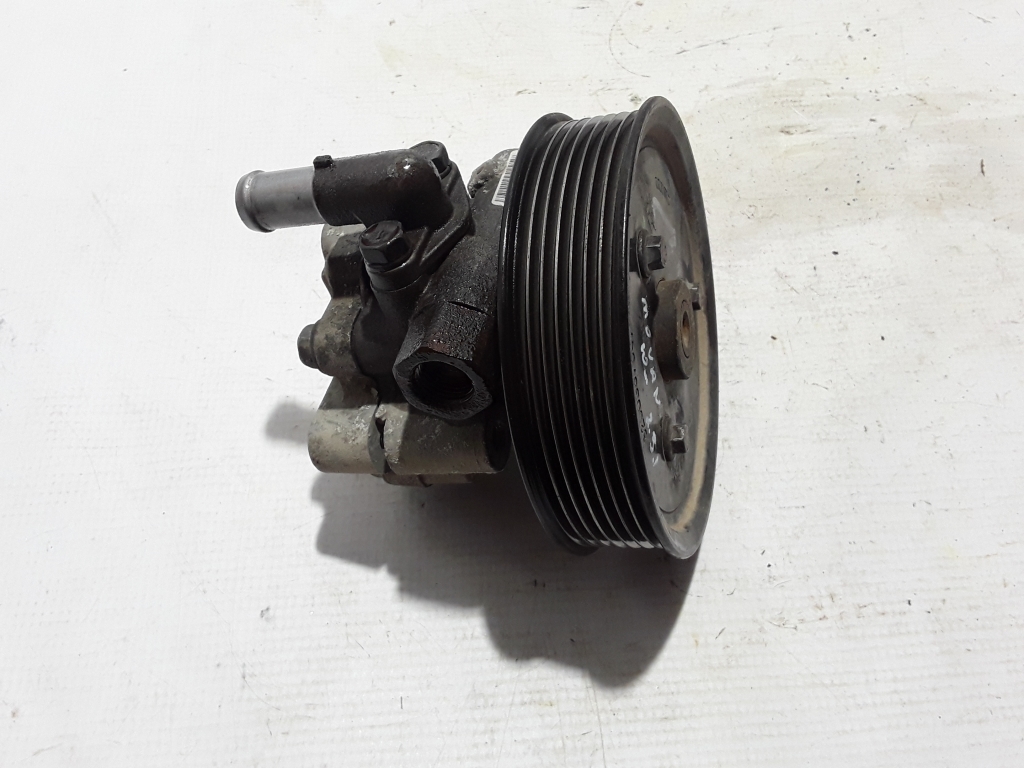 Used Opel Movano Power steering pump 491100100R