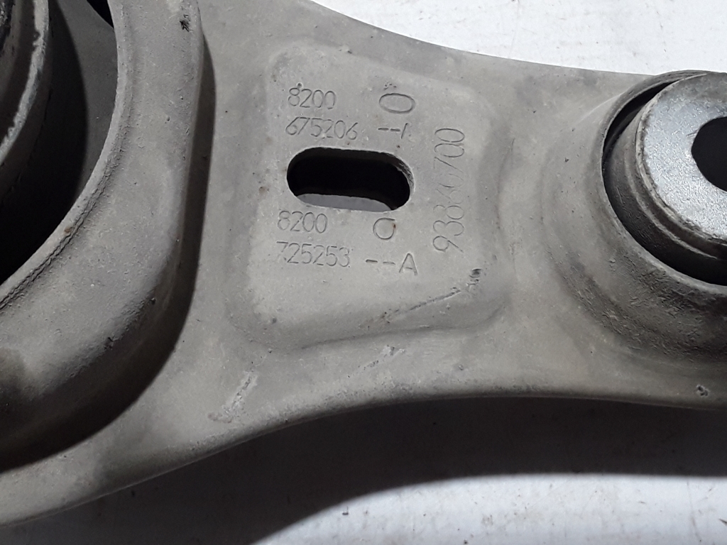 Used Opel Movano Engine cushion 8200725253