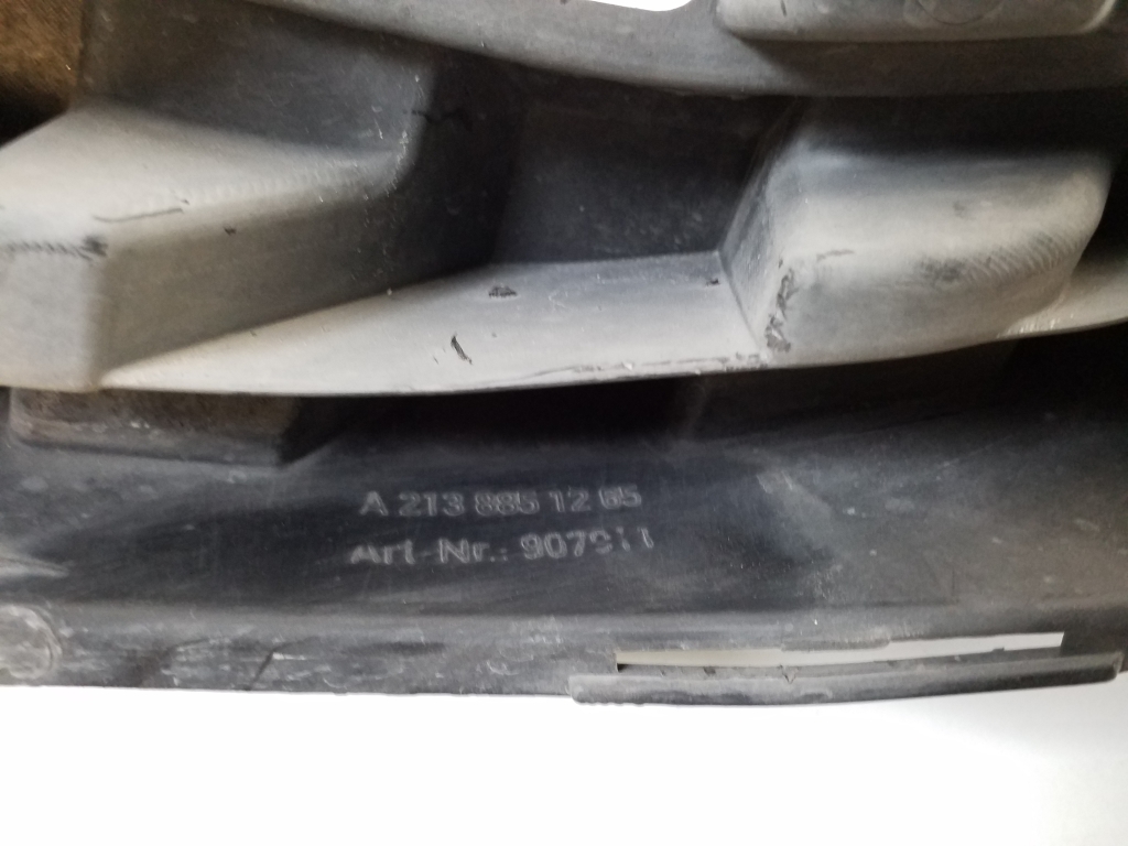 Naudotas Mercedes Benz E-Class Priekinio bamperio vidinis rėmas A2138851265