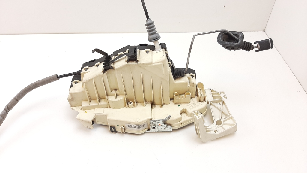Used Mercedes Benz S-Class Front door lock A2217200535