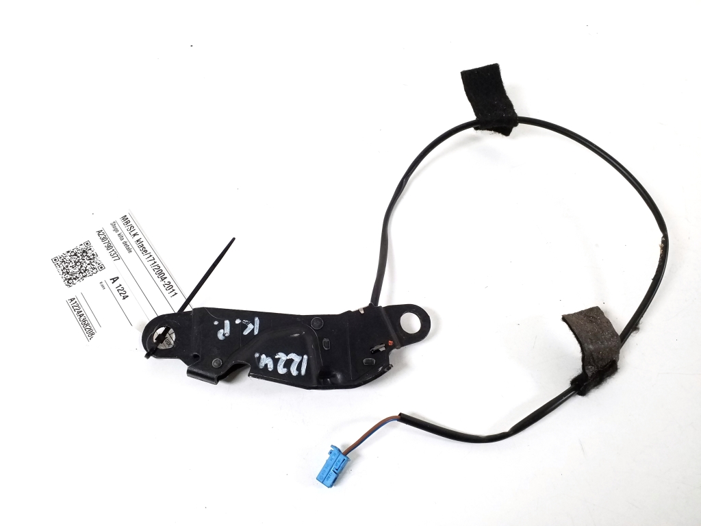 Used Mercedes Benz SLK-Class Another detail of the roof A2307901377