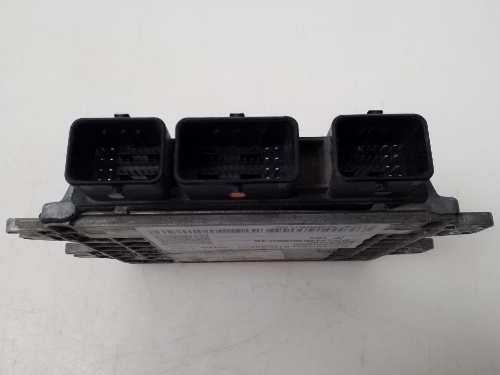 Used NISSAN Tiida Engine computer MEC93200