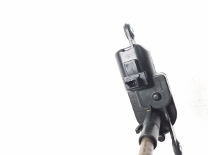 Used Mercedes Benz GL-Class Rear fork windscreen lift mechanism A2518200342