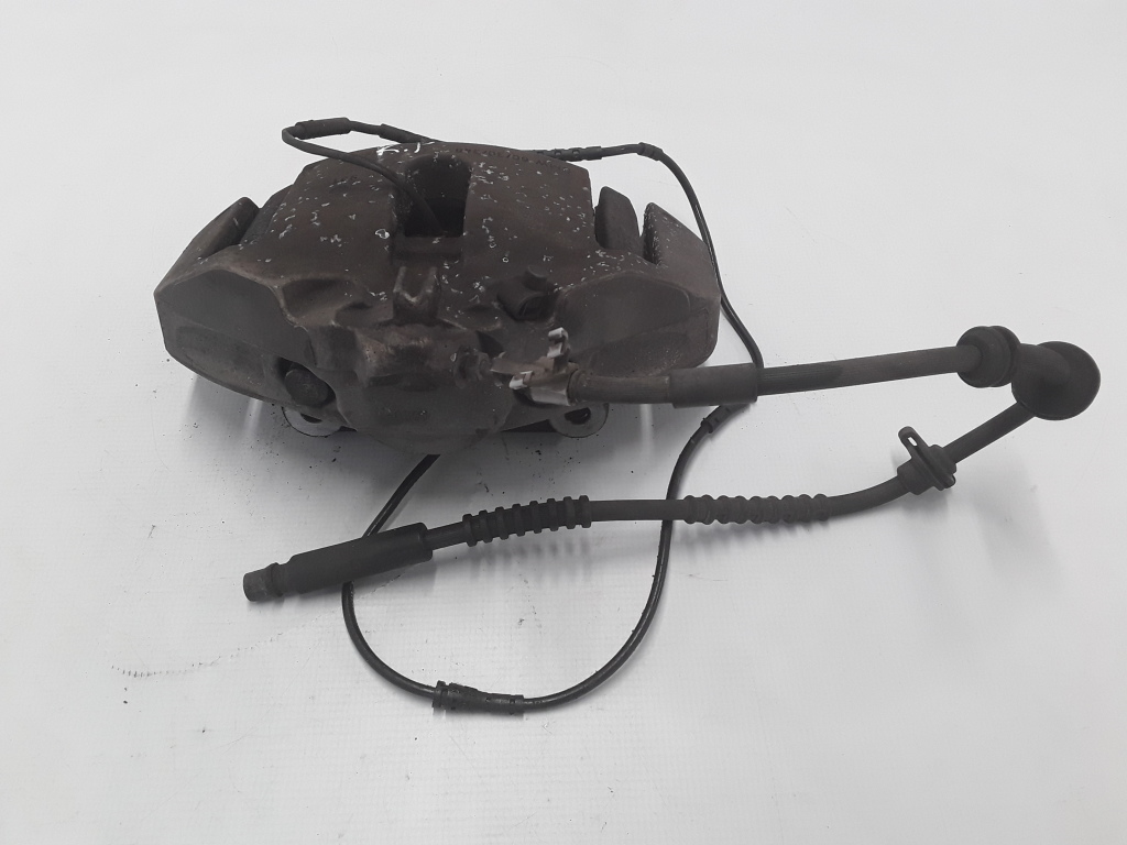 Used BMW 5 SERIES Front brake caliper 34116792689