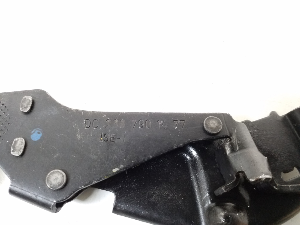 Used Mercedes Benz SLK-Class Another detail of the roof A2307901477