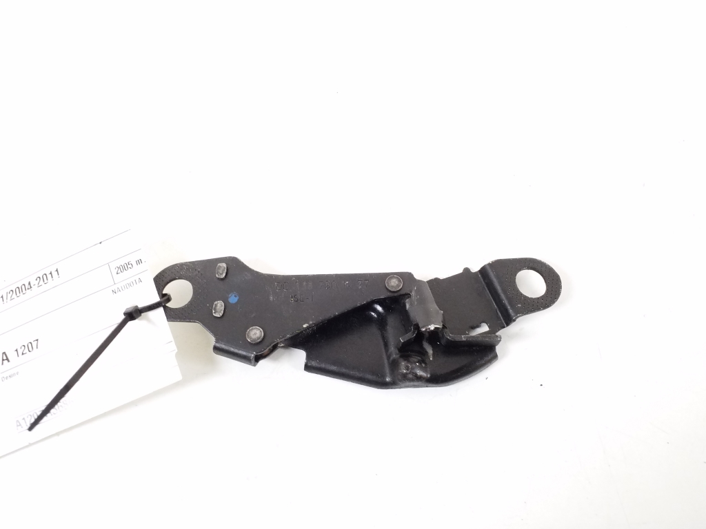 Used Mercedes Benz SLK-Class Another detail of the roof A2307901477