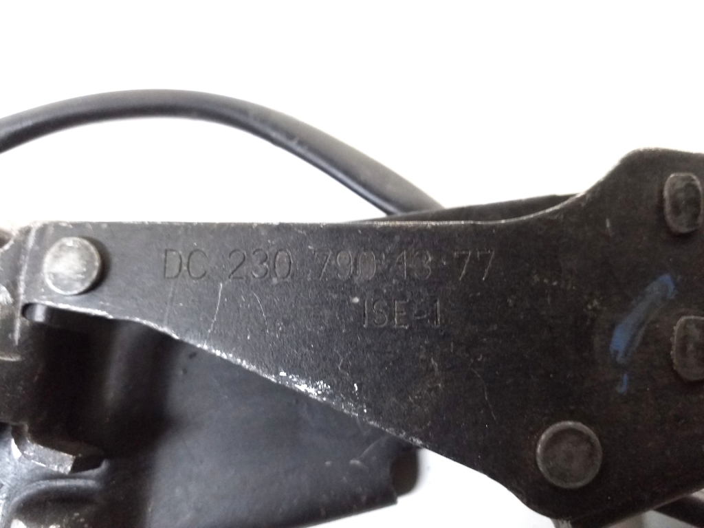 Used Mercedes Benz SLK-Class Another detail of the roof A2307901377