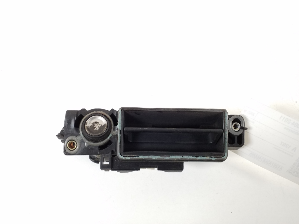 Used Mercedes Benz SLK-Class Outer boot handle A2037500693