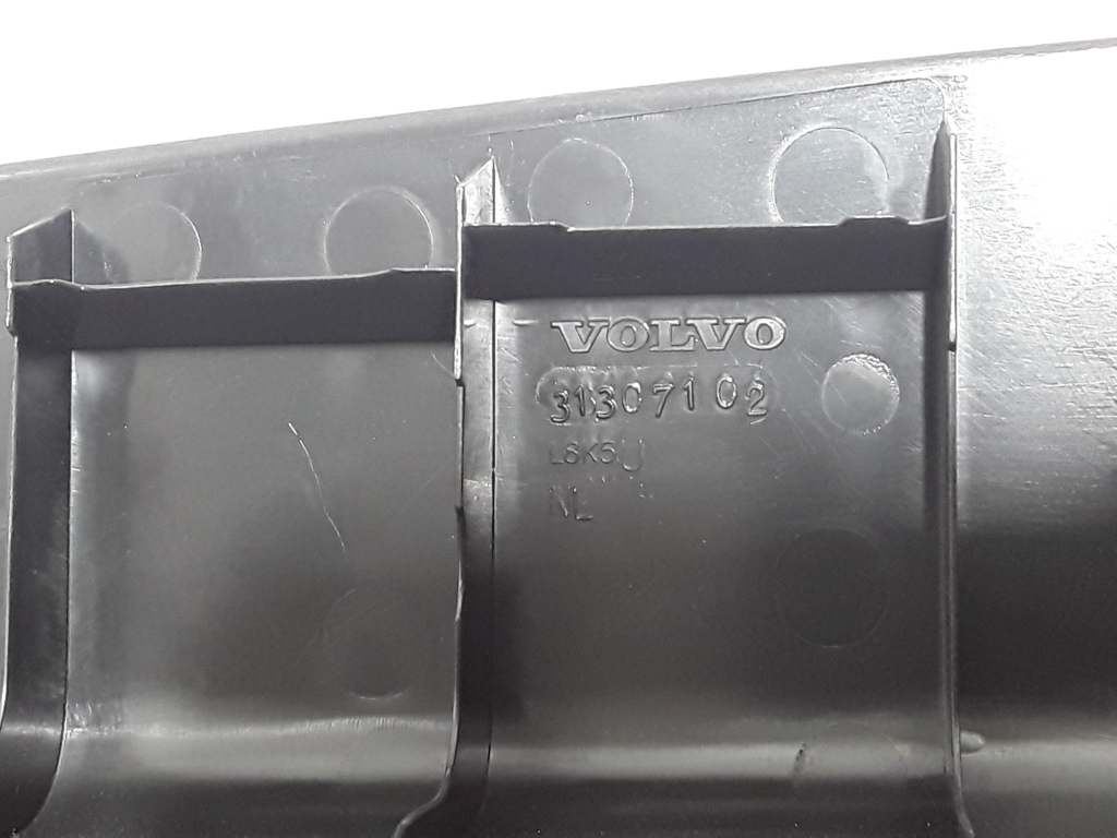 Used VOLVO S60 Rear panel interior trim 31307102