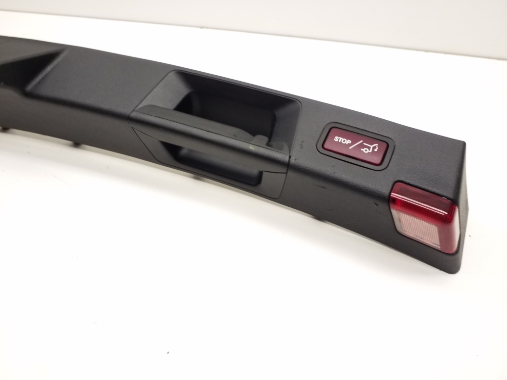 Used Mercedes Benz C-Class Other detail of the boot lid punch A2047400772