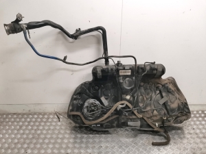 Used Mercedes Benz S-Class Fuel tank and its parts