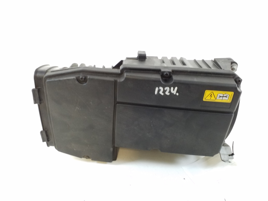 Used Mercedes Benz SLK-Class Air filter housing A2710900901