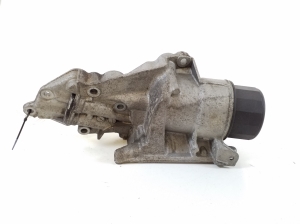 Used Mercedes Benz SLK-Class Oil filter housing A2721800410