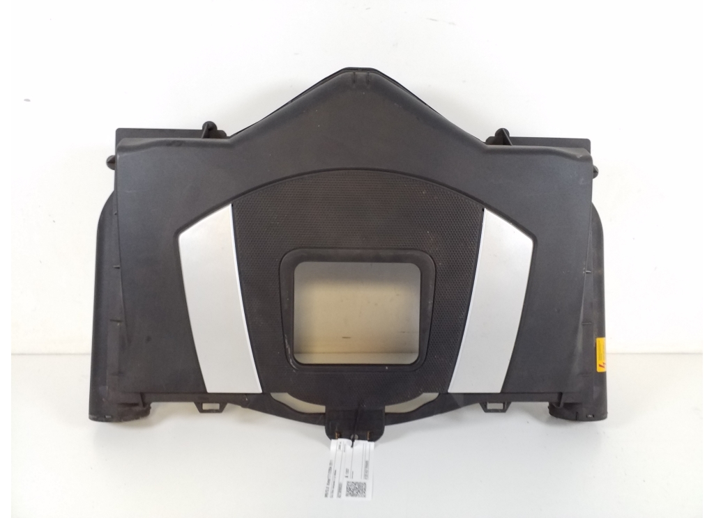 Used Mercedes Benz SLK-Class Air filter housing and its parts A2730900201