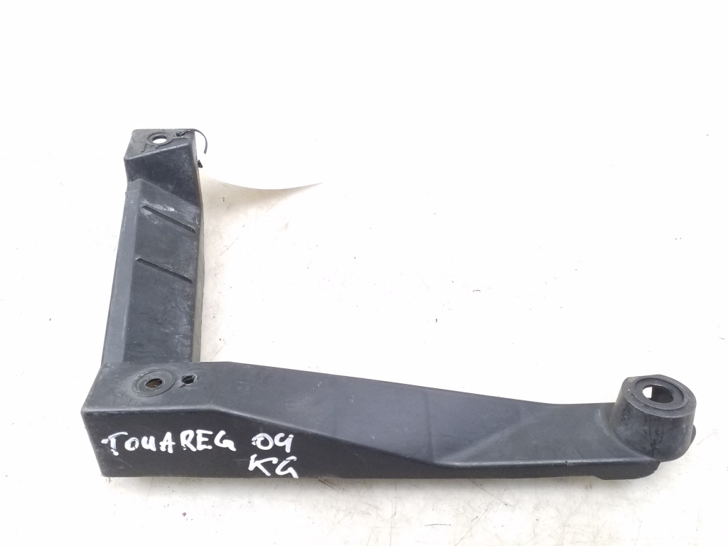 Used Volkswagen Touareg Rear bumper bracket 7L6807861