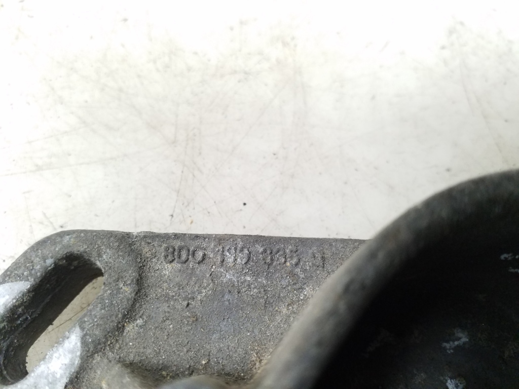 Used Volkswagen Passat Engine holder 8D0199335