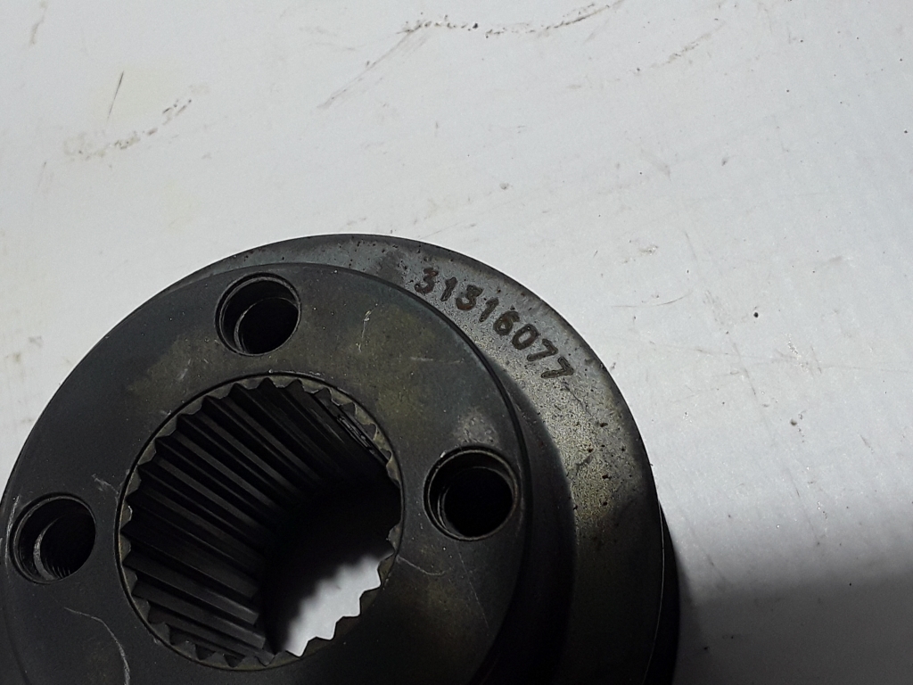 Used VOLVO XC40 Crankshaft Pulley 31316077