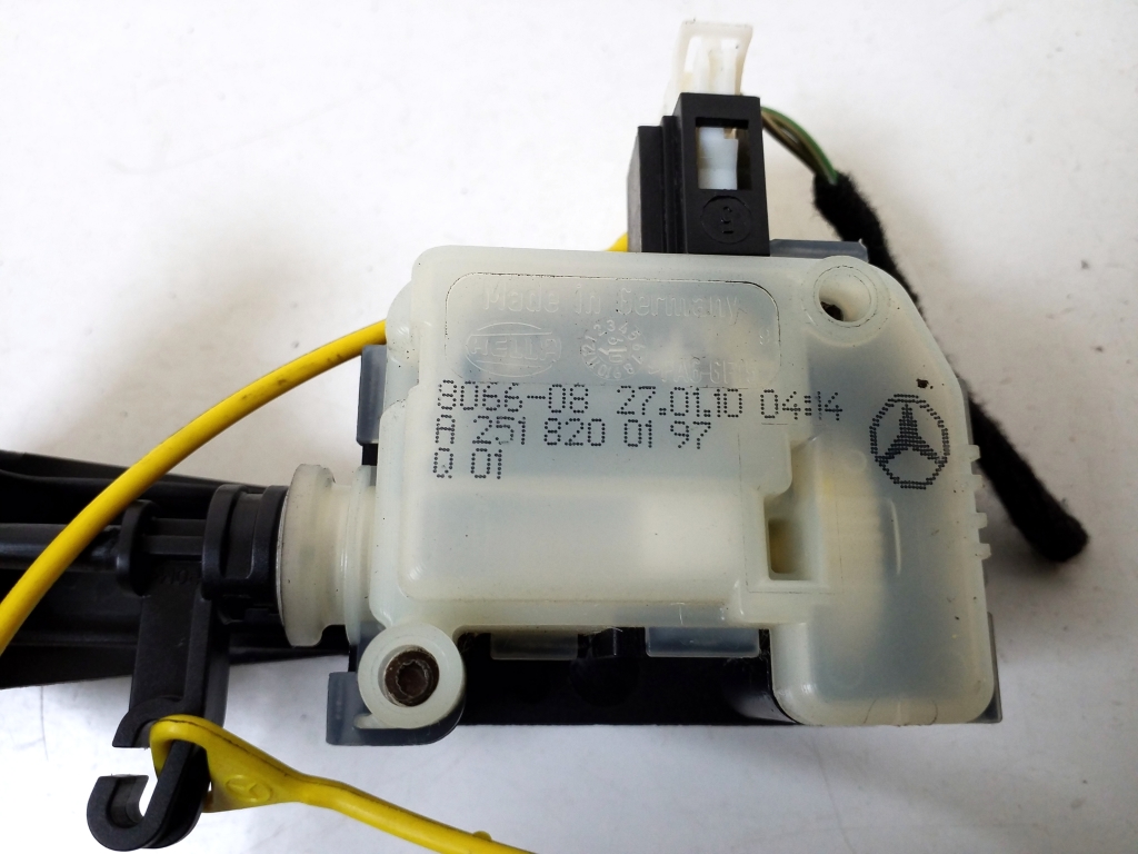 Used Mercedes Benz ML-Class Fuel filler cap lock A2518200197