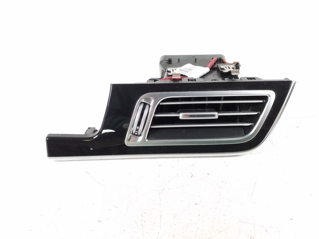Used Mercedes Benz E-Class Interior panel ventilation grilles A2128303454