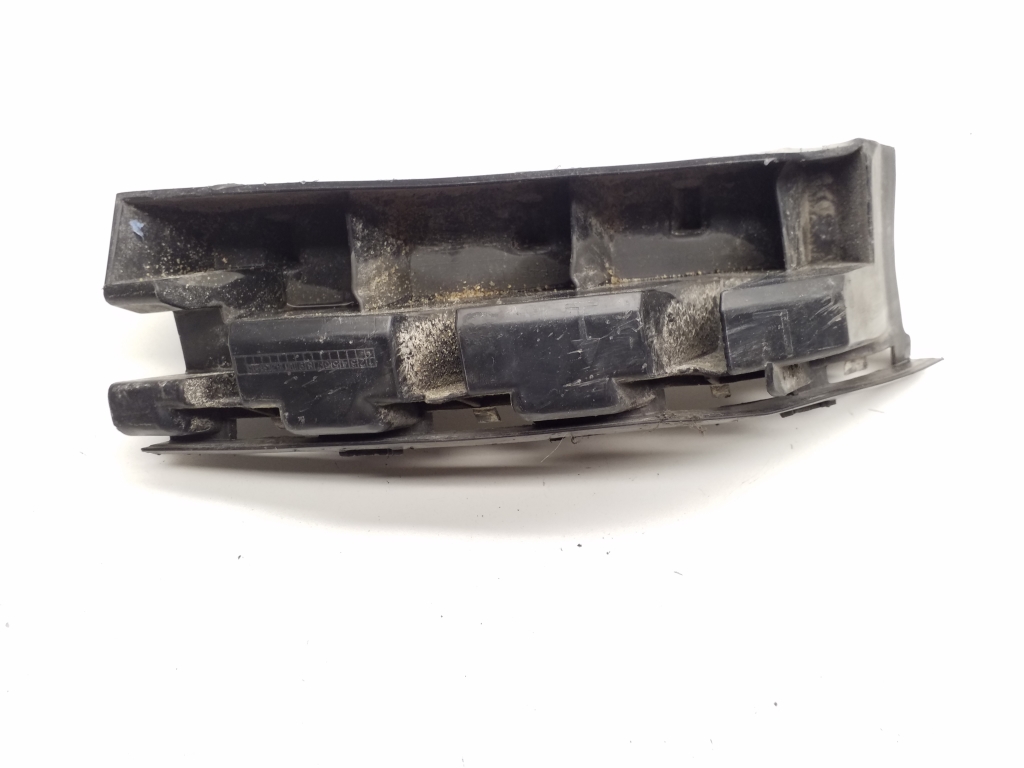 Used Mercedes Benz E-Class Rear bumper bracket A2128850965