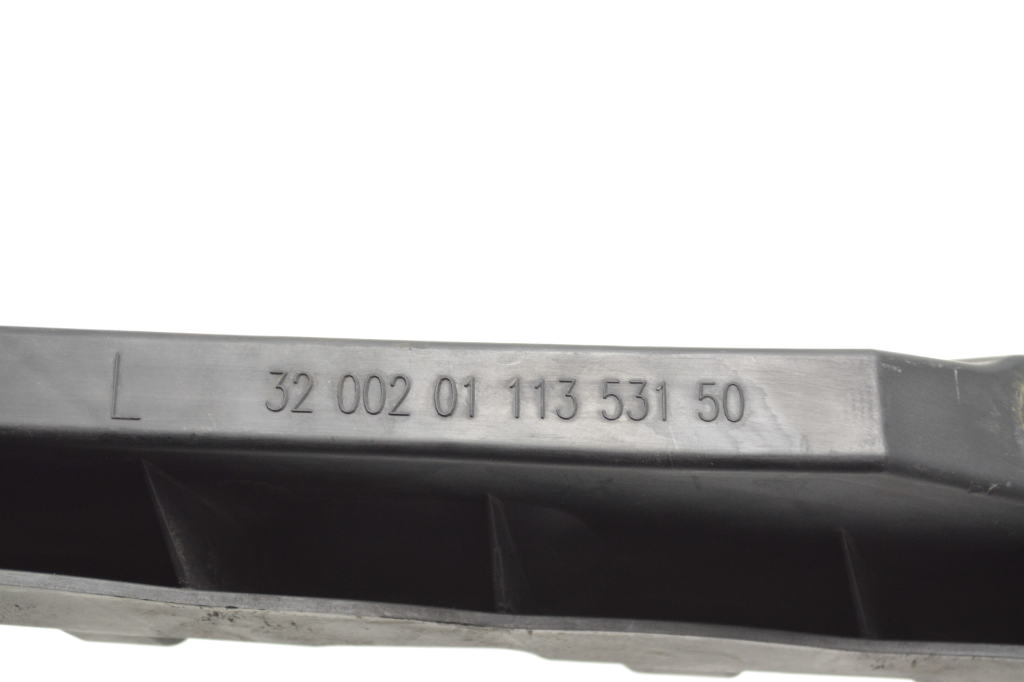 Used Skoda Octavia Front bumper bracket 1Z0807183D