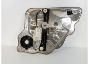 Naudotas Mercedes Benz S-Class Galinių šoninių durų stiklo pakėlikas ir ...