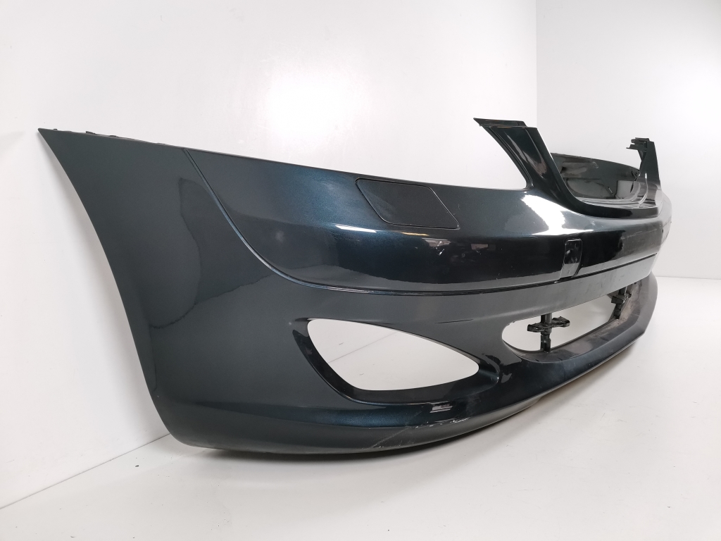 Used Mercedes Benz S-Class Front bumper A2218800040