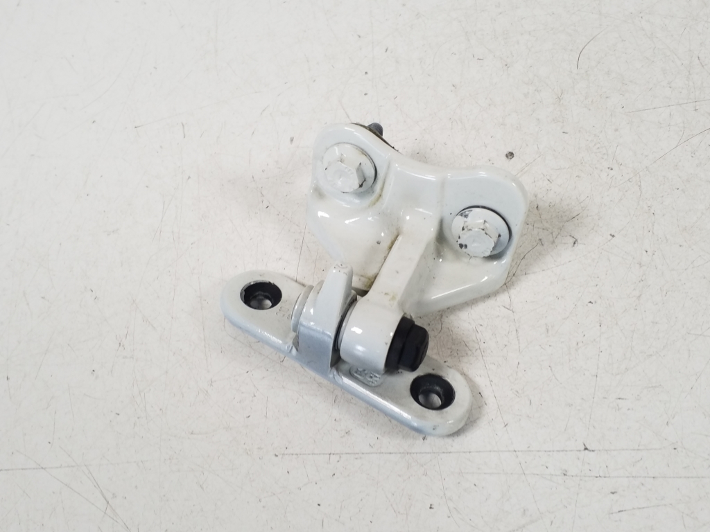 Used Mercedes Benz CLA-Class Rear side door hinge upper A1767300637