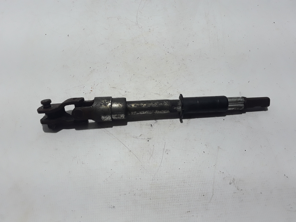 Used RENAULT Master Steering wheel cross 480800001R