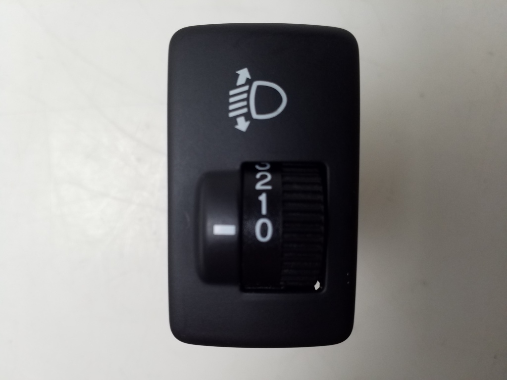 Used Honda CR-V Switch light level regulator M31062