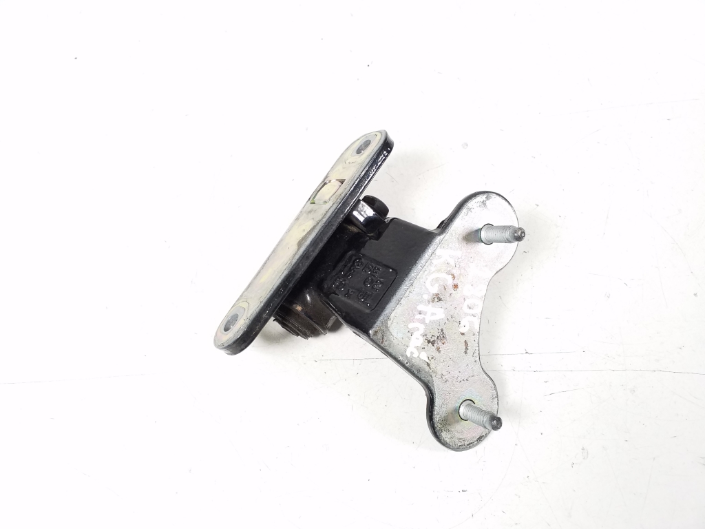 Used Mercedes Benz E-Class Rear side door hinge lower A2047301237
