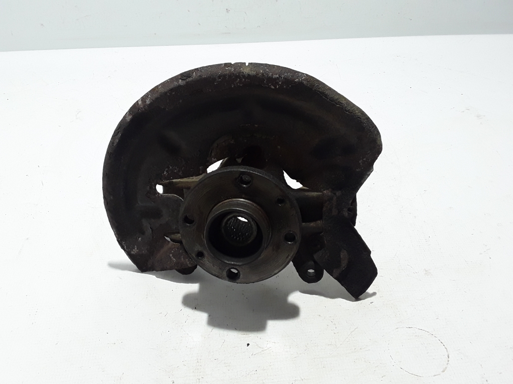 Used RENAULT Megane Hub front 8200297026