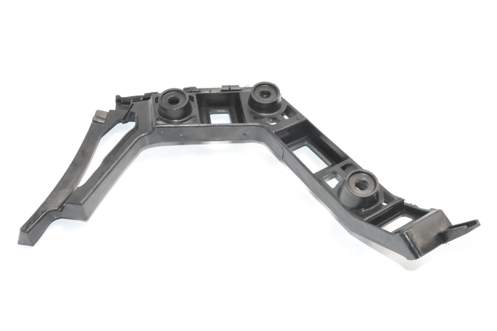 Naudotas Volkswagen Golf Galinio bamperio laikiklis 5K6807394