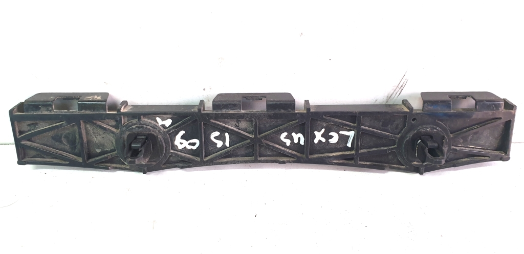 Naudotas LEXUS IS Galinio bamperio laikiklis 52158-53040