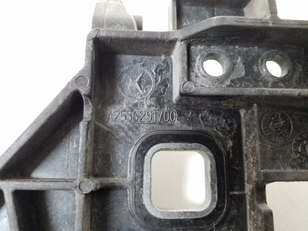 Used Mercedes Benz GLC-Class Other detail of the front frame A2536201700