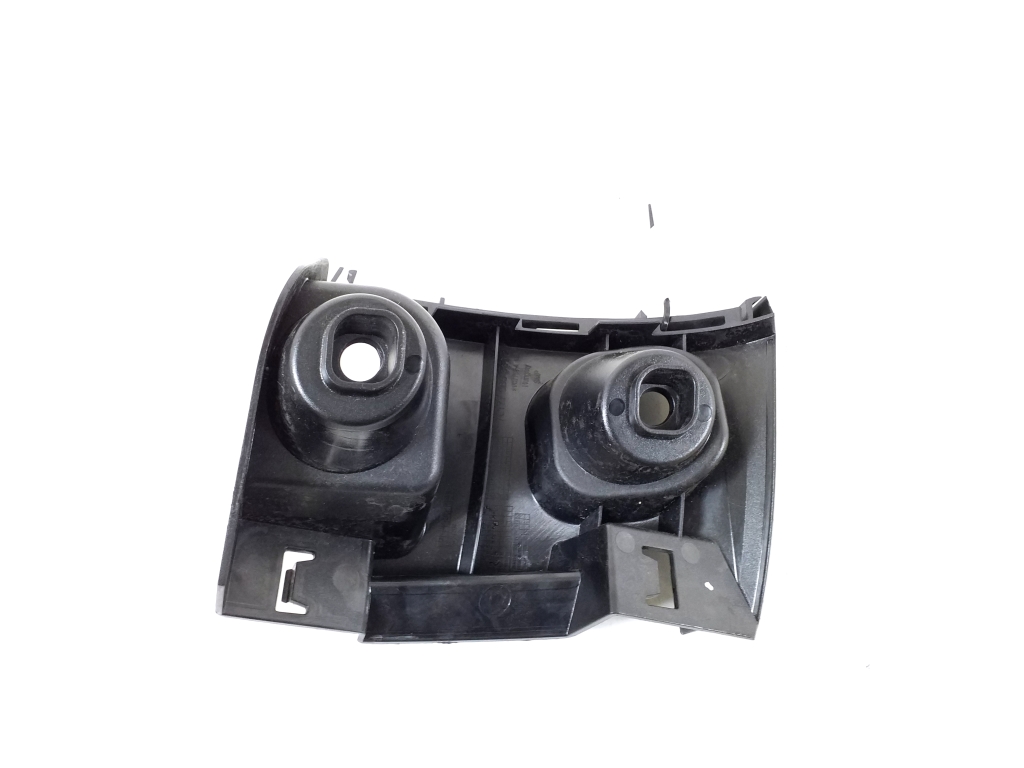 Used Mercedes Benz A-Class Rear bumper bracket A1778853302