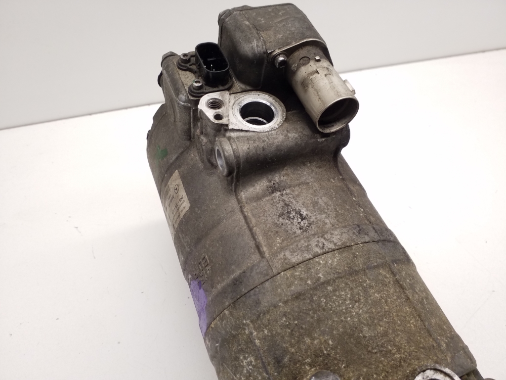 Used Mercedes Benz E-Class Air conditioner compressor a0038301660