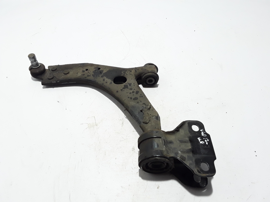 Used VOLVO V40 Front lever 31340232