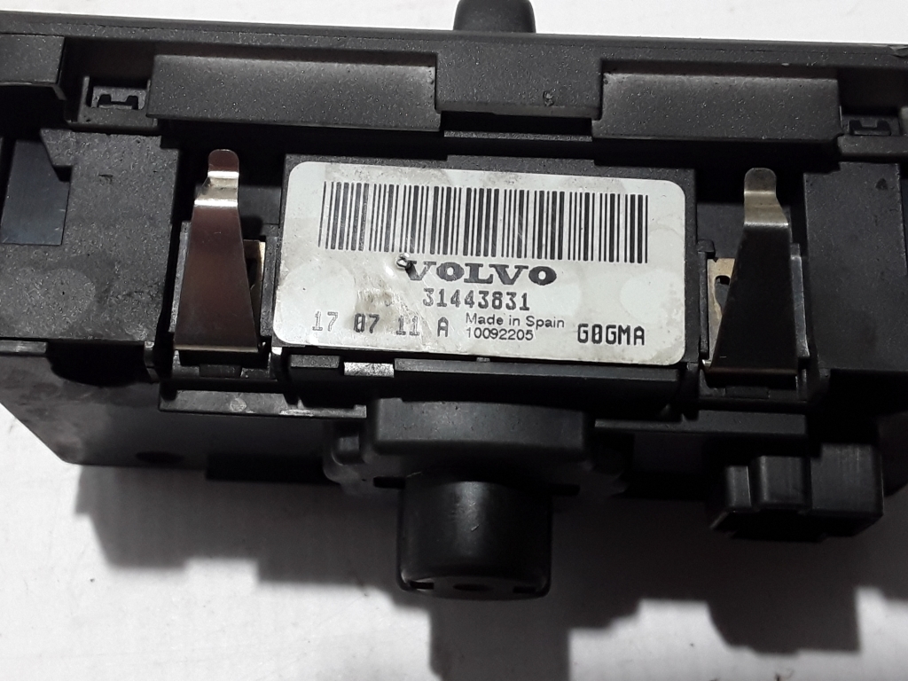 Naudotas VOLVO V40 Jungiklis šviesų įjungimo 31443831