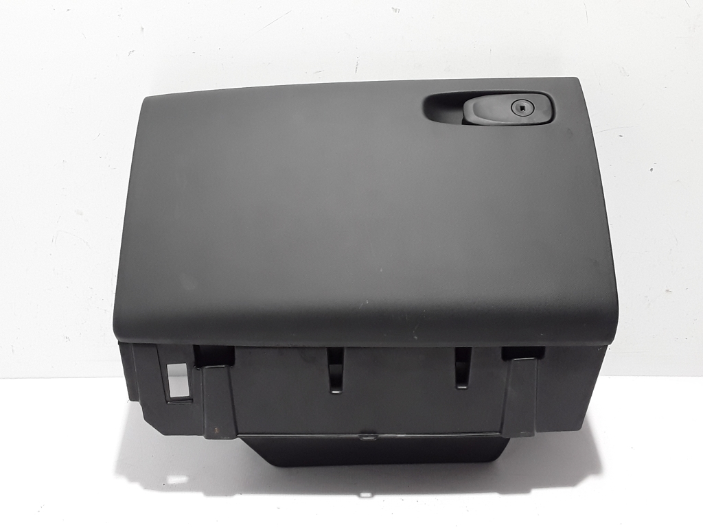 Used VOLVO V40 Interior storage 31393634