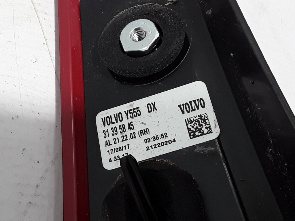 Used VOLVO V40 Rear corner lamp 31395845
