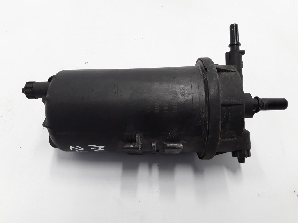 Used RENAULT Master Fuel filter and its parts 8200780965